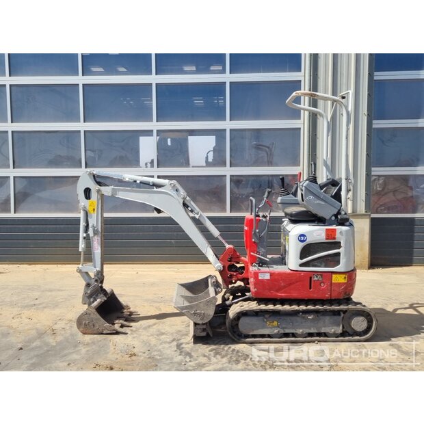 2022 TAKEUCHI TB210R (1042307) | P&E