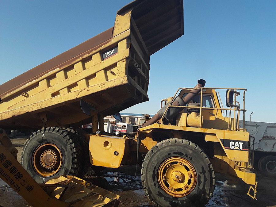 1994 Caterpillar 769C (74014) | P&E